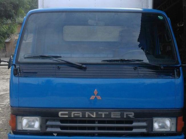 Used Mitsubishi Canter Delivery Aluminum Closed Van 4D32 Double Tires ...