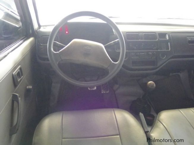 Used Toyota Revo Sport Runner SR | 2001 Revo Sport Runner SR for sale ...
