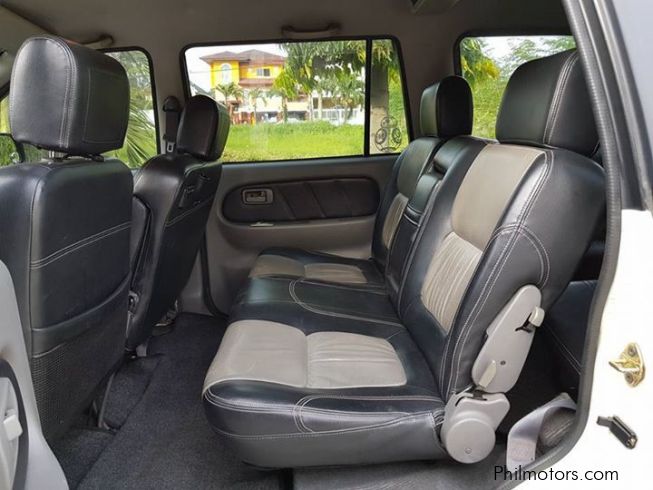 Used Isuzu Crosswind XUVI | 2004 Crosswind XUVI for sale | Mandaluyong ...