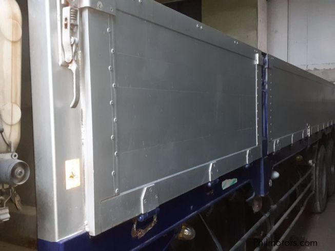 Used Isuzu Giga 10 Wheeler Cargo Dropside Truck with Molye 32FT 6WF1 ...