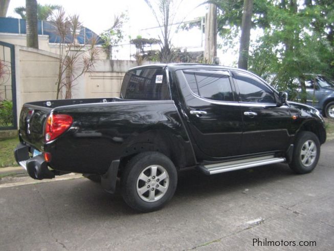 Used Mitsubishi Strada | 2009 Strada for sale | Quezon City Mitsubishi ...