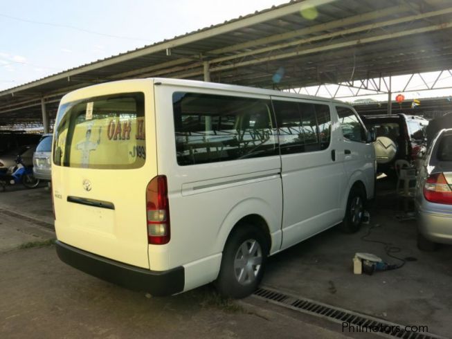 Used Toyota HiAce Commuter 15 Seater | 2010 HiAce Commuter 15 Seater ...