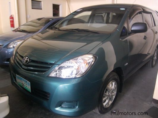 Used Toyota Innova E | 2010 Innova E for sale | Paco Manila Toyota ...