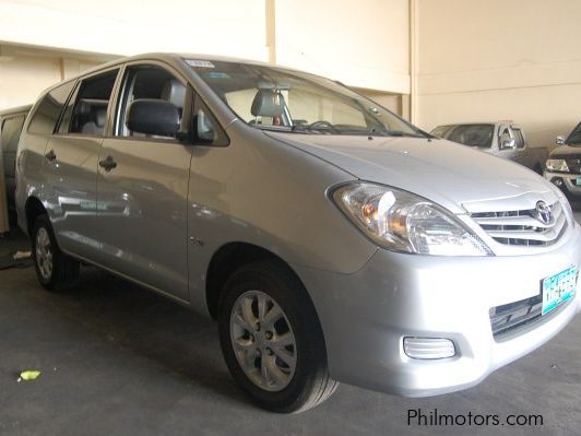 Used Toyota Innova E | 2011 Innova E for sale | Paco Manila Toyota ...