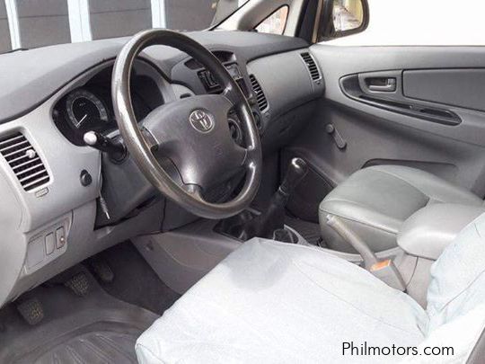 Used Toyota Innova J | 2011 Innova J for sale | Las Pinas City Toyota ...