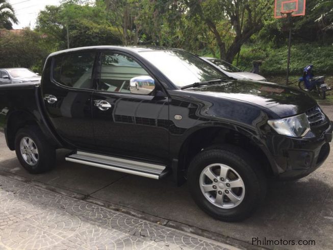 Used Mitsubishi Strada | 2012 Strada for sale | Quezon City Mitsubishi ...