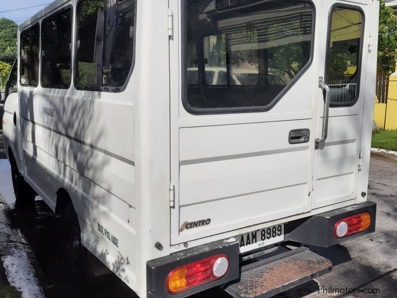 Used Hyundai H100 Shuttle Van | 2014 H100 Shuttle Van for sale ...