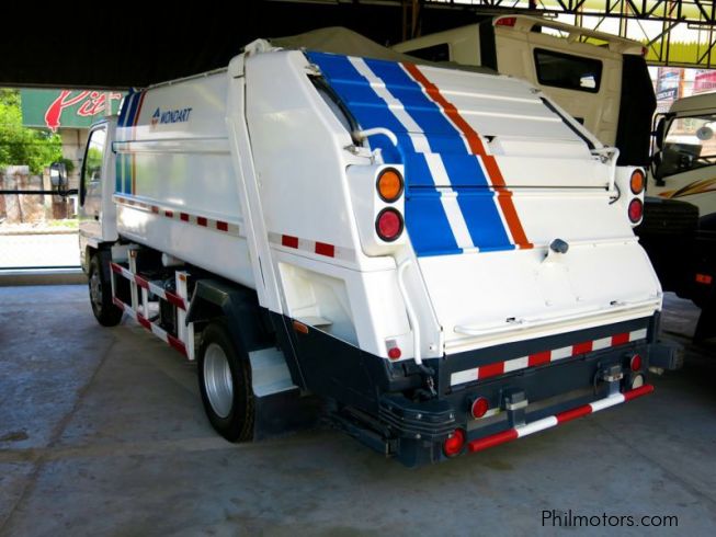 New Isuzu Garbage Truck | 2014 Garbage Truck for sale | Cebu Isuzu ...