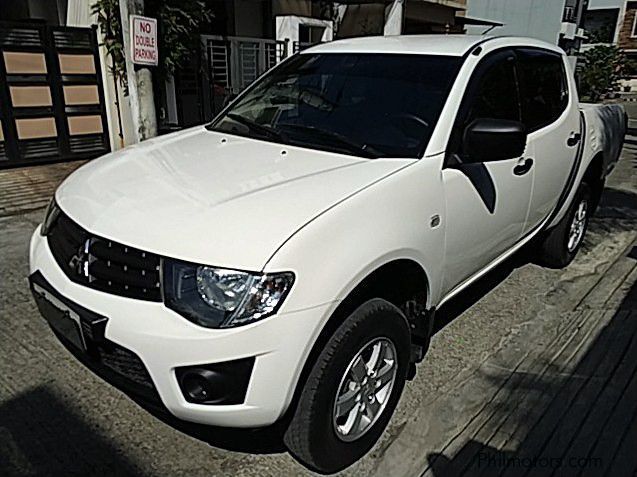 Used Mitsubishi Strada | 2014 Strada for sale | Quezon City Mitsubishi ...