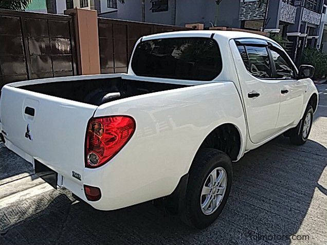 Used Mitsubishi Strada | 2014 Strada for sale | Quezon City Mitsubishi ...