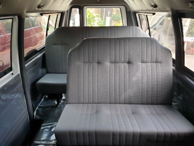 Used Mitsubishi L300 Exceed Versa Van | 2015 L300 Exceed Versa Van for ...