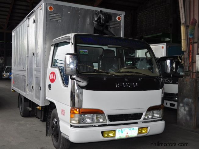 Used Isuzu 10ft CLosed Van | 2017 10ft CLosed Van for sale | Quezon ...