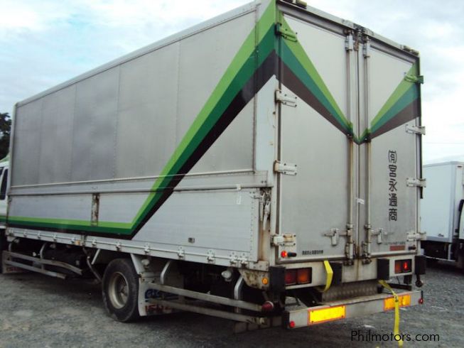 Used Isuzu Forward Wing Van | 2018 Forward Wing Van for sale | Quezon ...