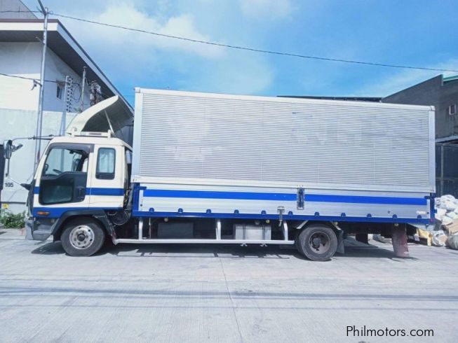 Used Isuzu Forward Wing Van | 2018 Forward Wing Van for sale | Caloocan ...