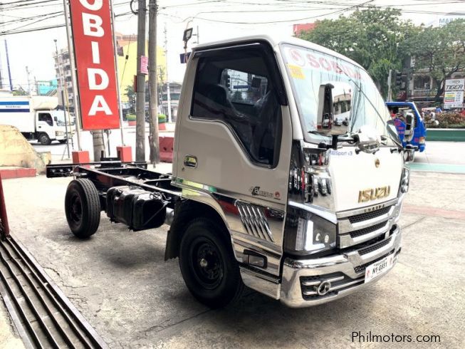Used Isuzu elf nkr Surplus cab and chassis N-series canter 300 series ...