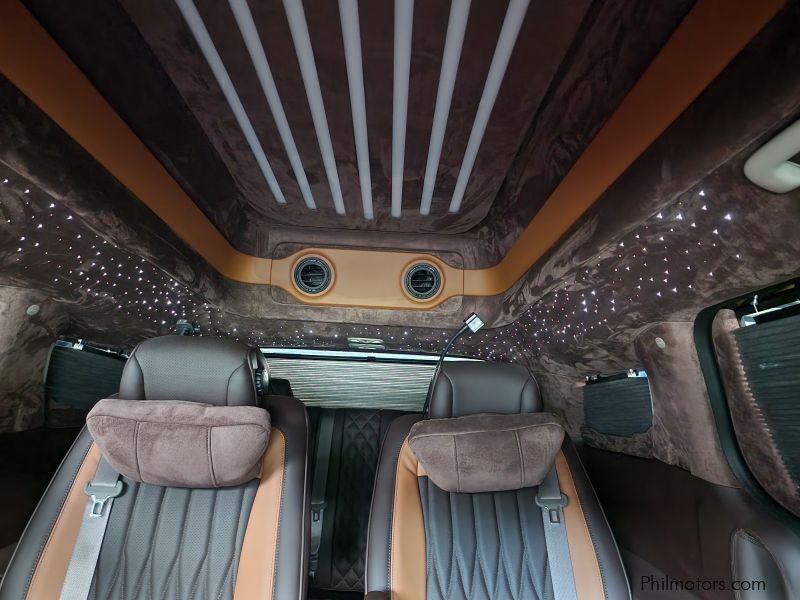 New Kia Carnival Vip Limousine | 2023 Carnival Vip Limousine for sale ...
