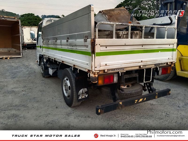 Used Isuzu Isuzu Elf Dropside Cargo Truck | New Model | Single Tire ...