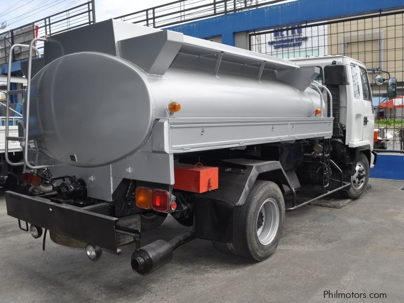 Used Isuzu FORWARD TANK LORRY | 1989 FORWARD TANK LORRY for sale ...