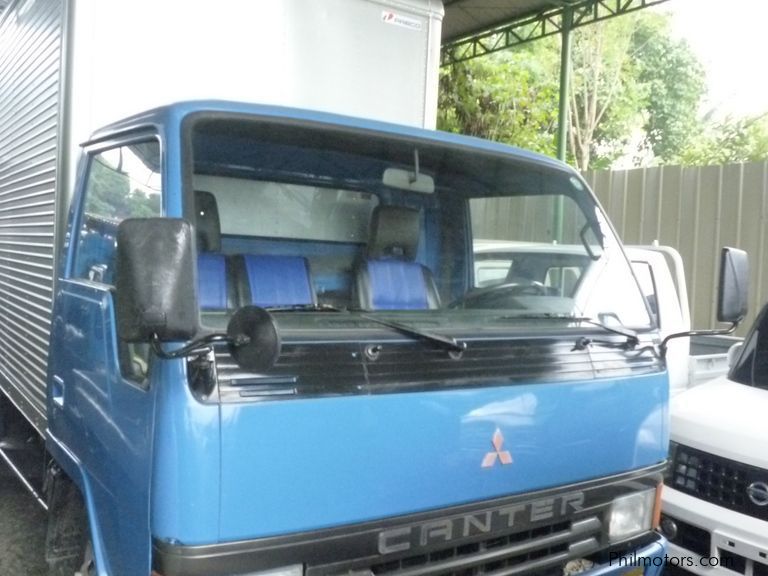 Used Mitsubishi Canter Delivery Aluminum Closed Van 4D32 Double Tires ...