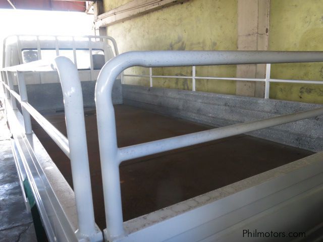 Used Isuzu Elf Wide Dropside | 1999 Elf Wide Dropside for sale ...