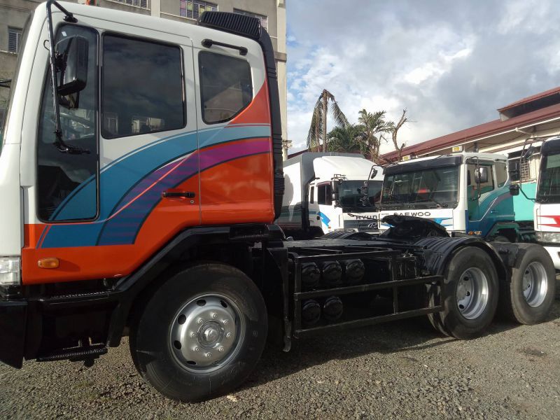 Used Daewoo Ultra Novus Tractor Head | 2000 Ultra Novus Tractor Head ...
