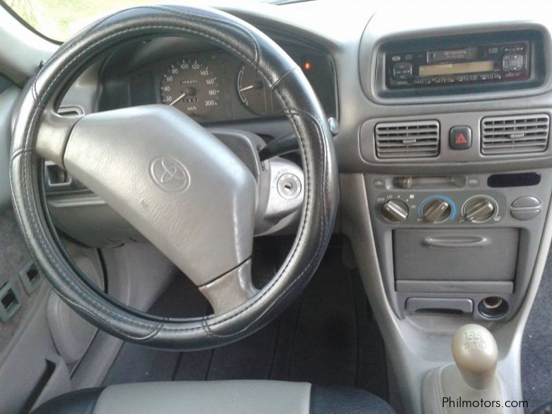 2000 Toyota Corolla Interior