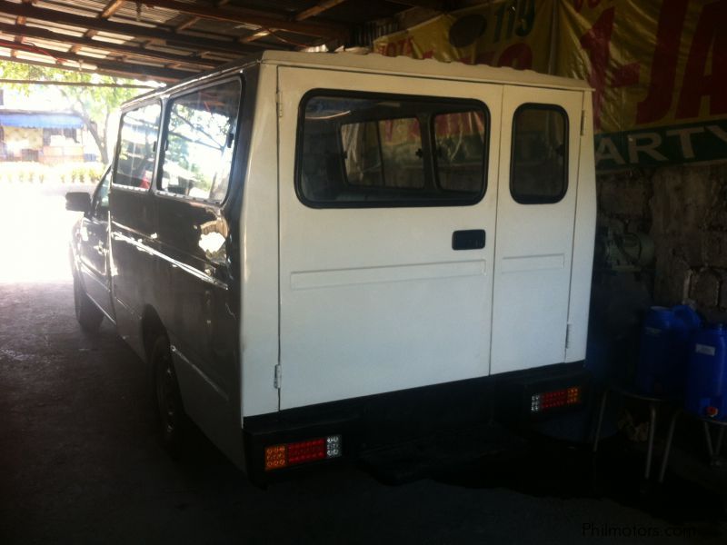 Used Isuzu IPV | 2001 IPV for sale | Laguna Isuzu IPV sales | Isuzu IPV ...