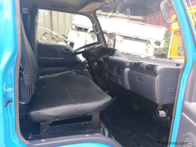 Used Isuzu Elf Recon 4x2 Mini dump 4HF1 High Deck, High side | 2002 Elf ...