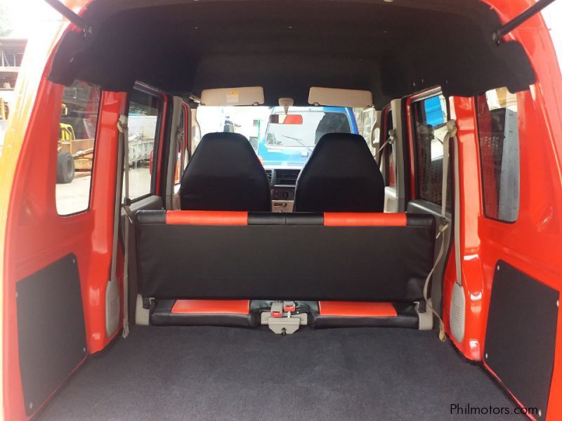 Used Suzuki Multicab 4x2 Square Eye Transformer Van Red AT | 2002 ...