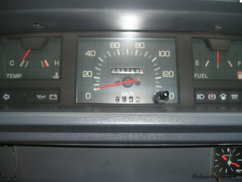 Used Mitsubishi L300 | 2004 L300 for sale | Pampanga Mitsubishi L300 ...