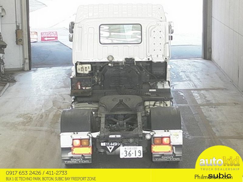 Used Isuzu Giga 6W Tractor Head 10ft 6WG1 | 2005 Giga 6W Tractor Head ...