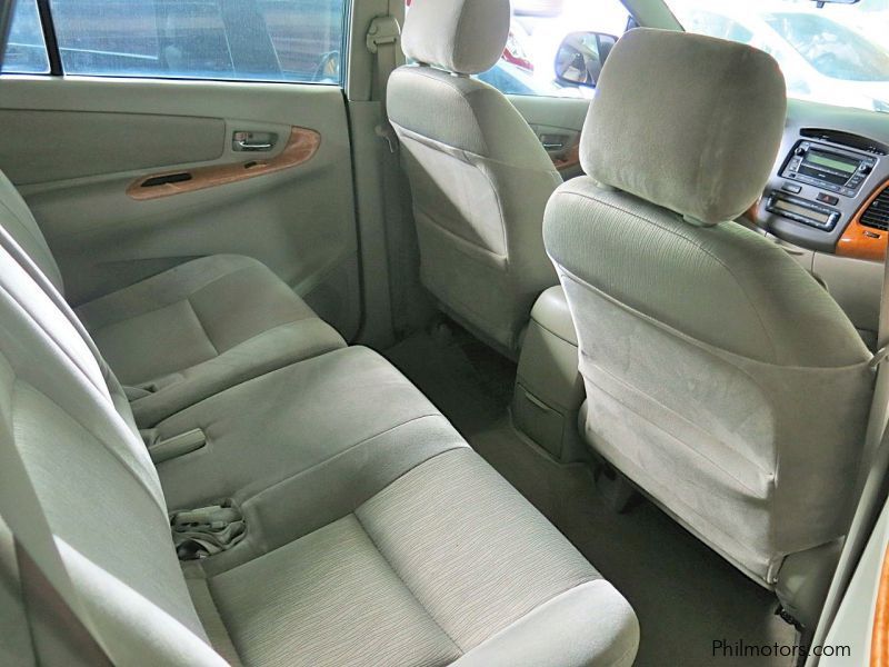 Used Toyota Innova G | 2010 Innova G for sale | Makati City Toyota ...