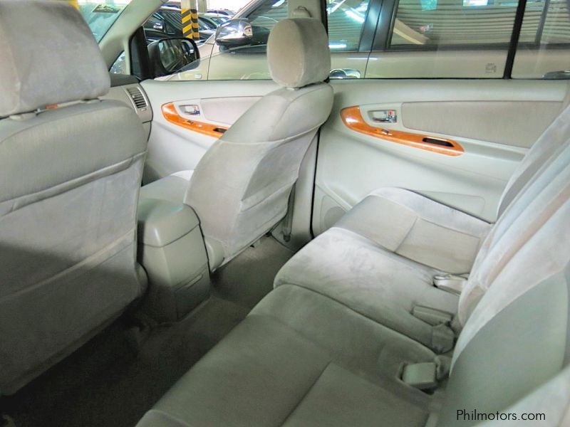 Used Toyota Innova G | 2010 Innova G for sale | Makati City Toyota ...
