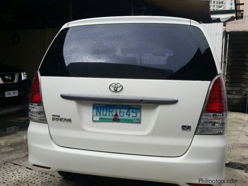 Used Toyota Innova J | 2010 Innova J for sale | Makati City Toyota ...