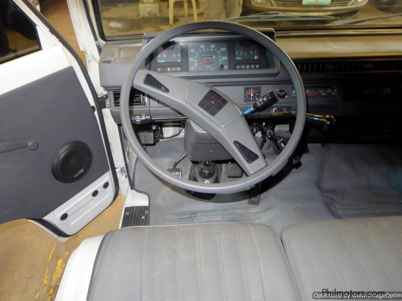 Used Mitsubishi L300 FB | 2011 L300 FB for sale | Pasig City Mitsubishi ...