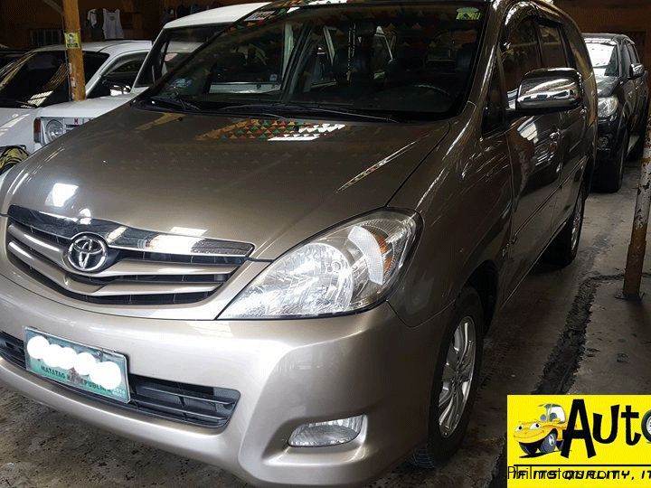 Used Toyota Innova | 2011 Innova for sale | Quezon City Toyota Innova ...