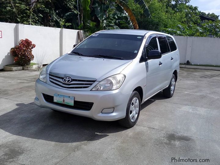 Used Toyota Innova J | 2011 Innova J for sale | Las Pinas City Toyota ...