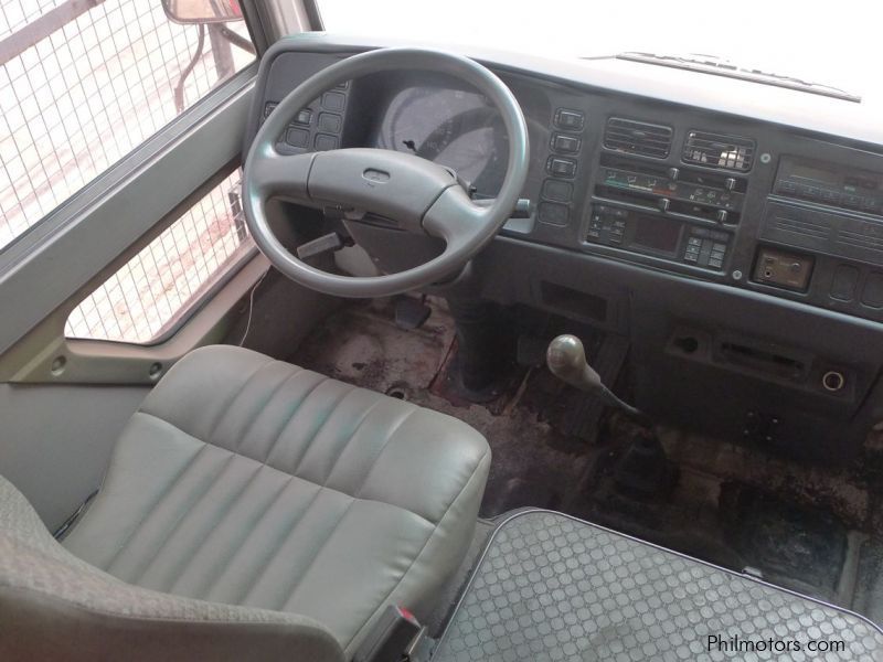 Used Mitsubishi Fuso Rosa | 2012 Fuso Rosa for sale | Antipolo City ...