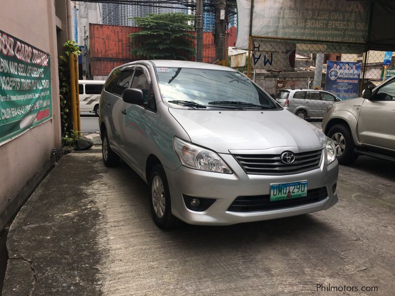 Used Toyota Innova E | 2013 Innova E for sale | Makati City Toyota ...