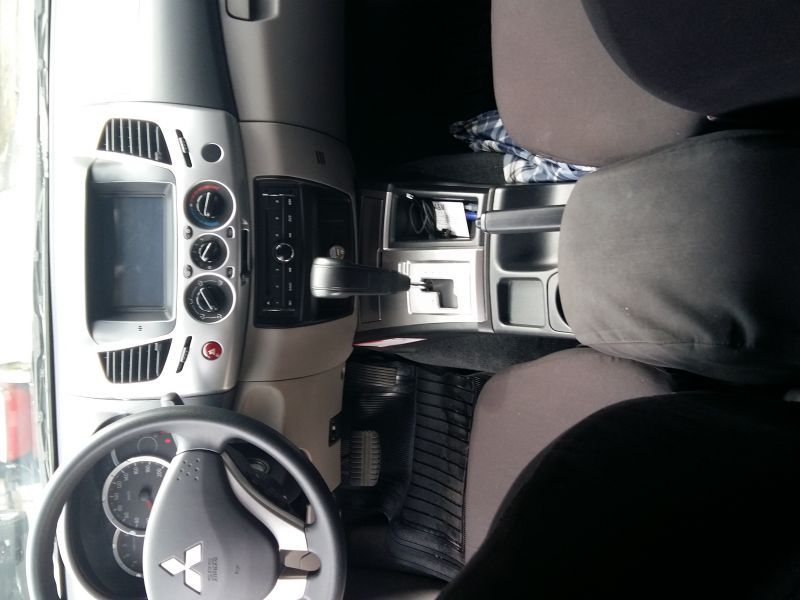 Used Mitsubishi Strada GLX v SE | 2014 Strada GLX v SE for sale ...