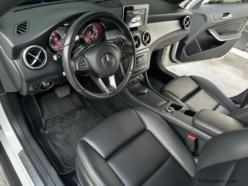 Used Mercedes-Benz GLA 180 A/T | 2017 GLA 180 A/T for sale | Pasig City ...