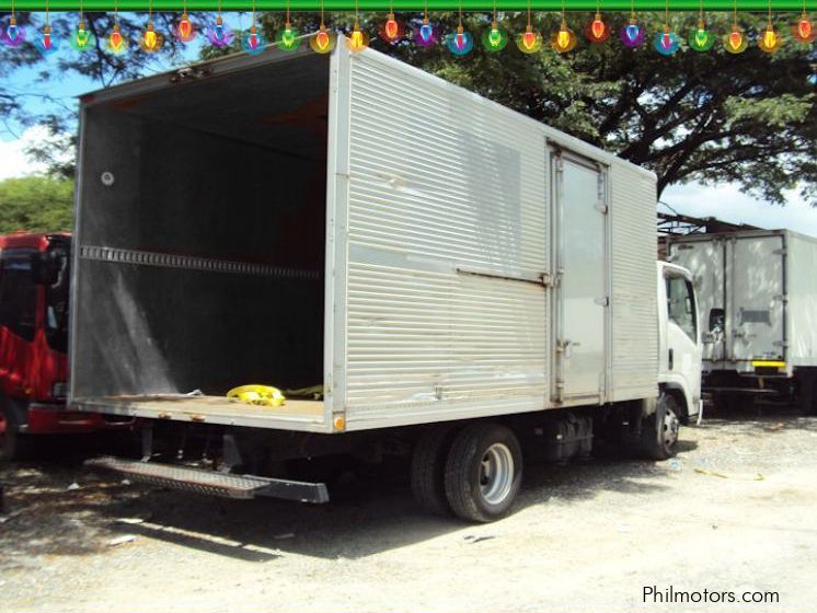 Used Isuzu Elf Aluminum Closed Van | 2018 Elf Aluminum Closed Van for ...