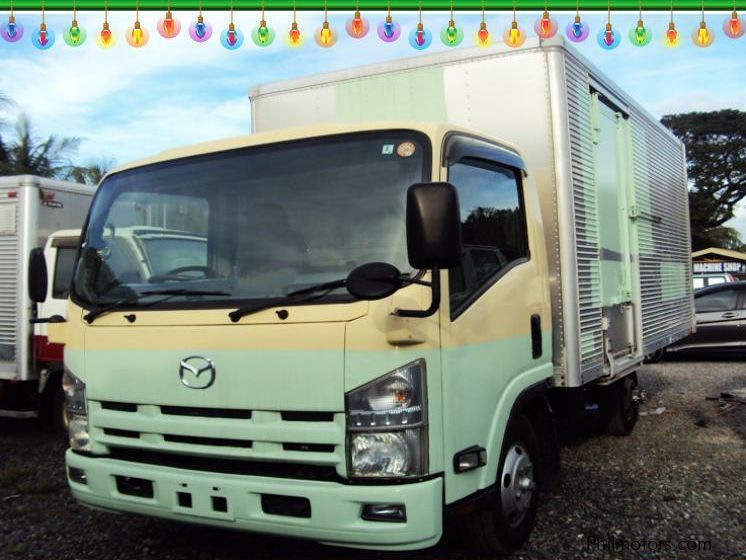 Used Isuzu Elf Aluminum Closed Van | 2018 Elf Aluminum Closed Van for ...