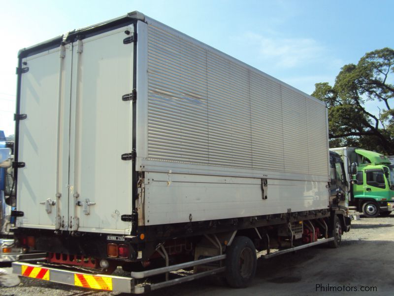 Used Isuzu Forward Wing Van | 2018 Forward Wing Van for sale | Quezon ...